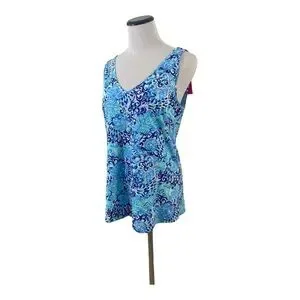 Lilly Pulitzer | Tops | Lilly Pulitzer Gigi Vneck Tank Top Light Aqua ...